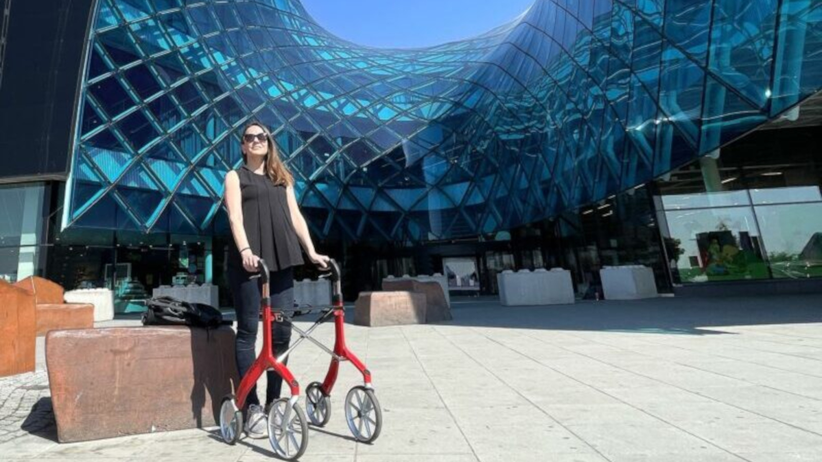 De elegante buitenrollator die ook binnen gebruikt kan worden